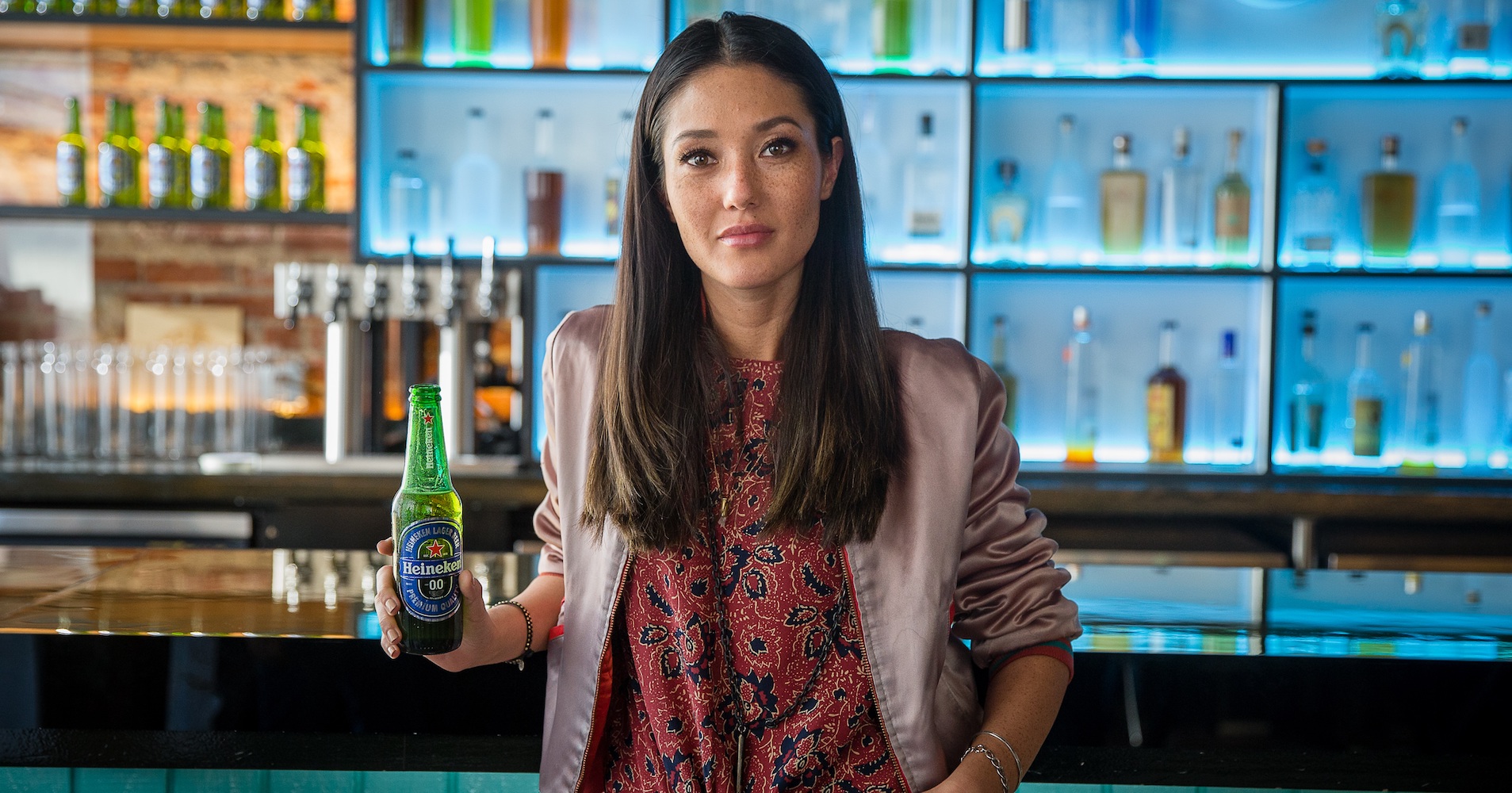 Heineken straks ook verkrijgbaar in Ecuador - Ajax haalt vrouwelijke ...