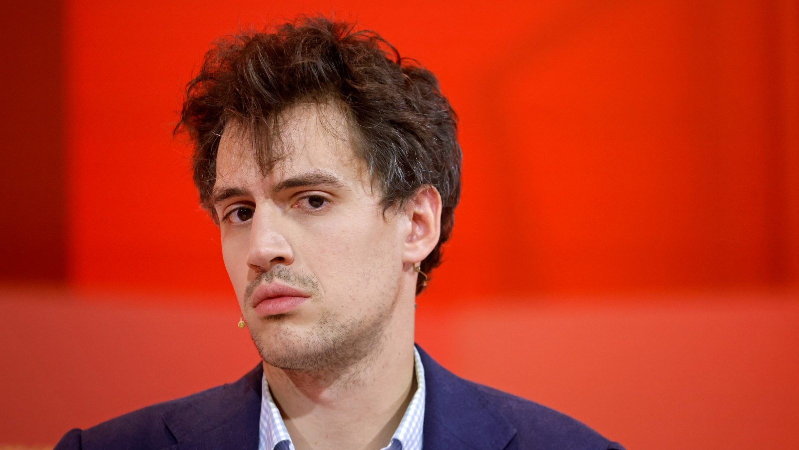 Arthur Mensch (Mistral) schopt opnieuw tegen heel wat schenen